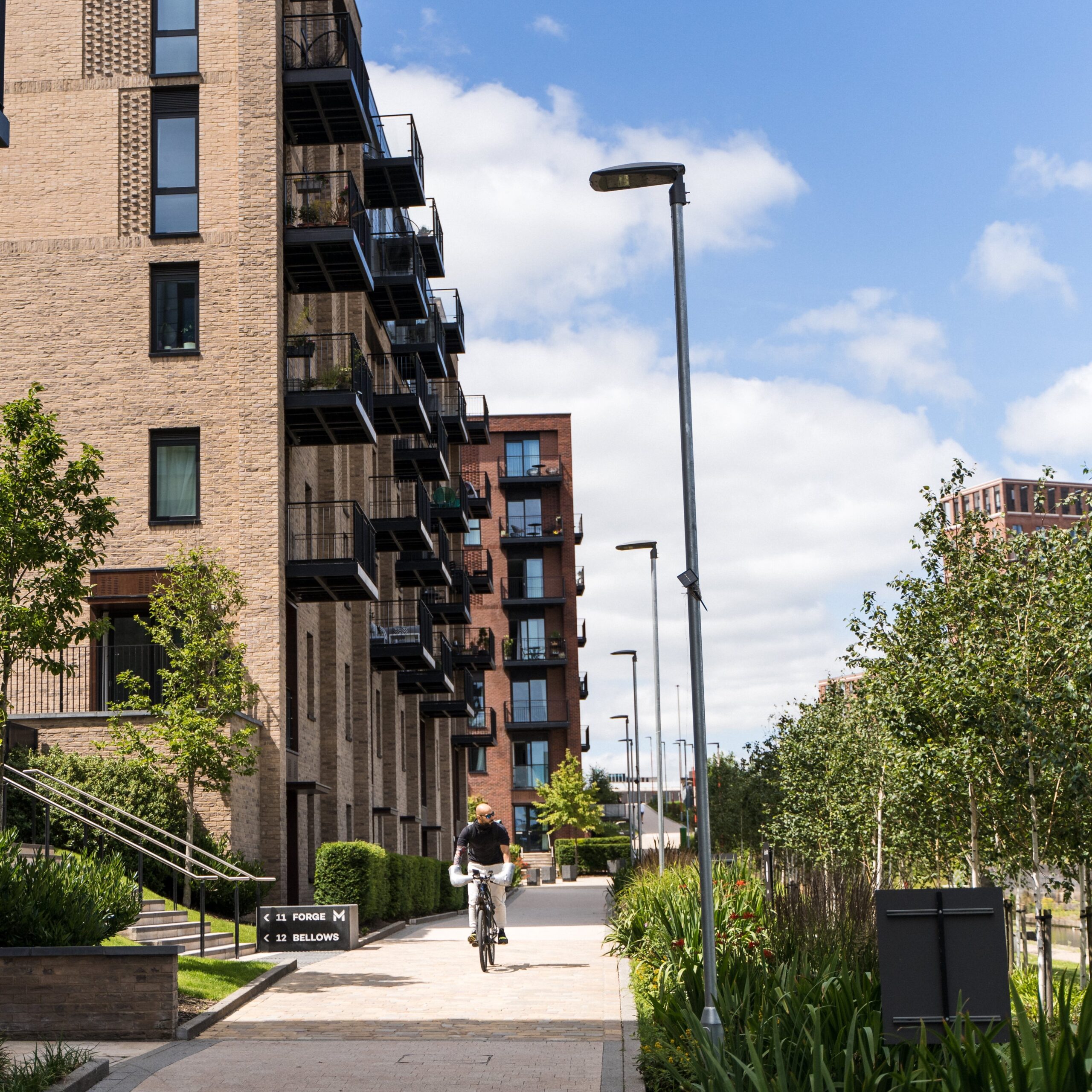 Middlewood Locks – Railings | Manchester UK - CSI PROP